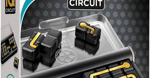 SmartGames - IQ Circuit at Itemdrop